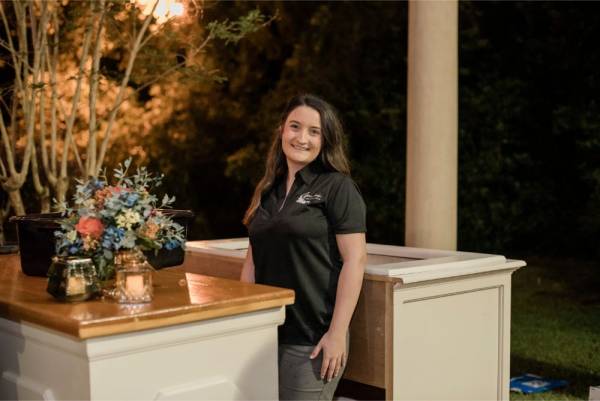 Full Service Catering Packages | Poche Bridge Country Club